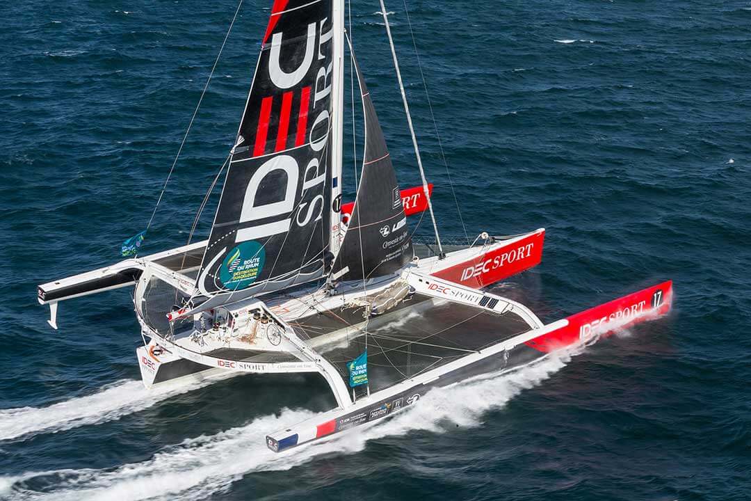 Francis Joyon et IDEC SPORT de retour sur l'eau pour le tour de Belle ...