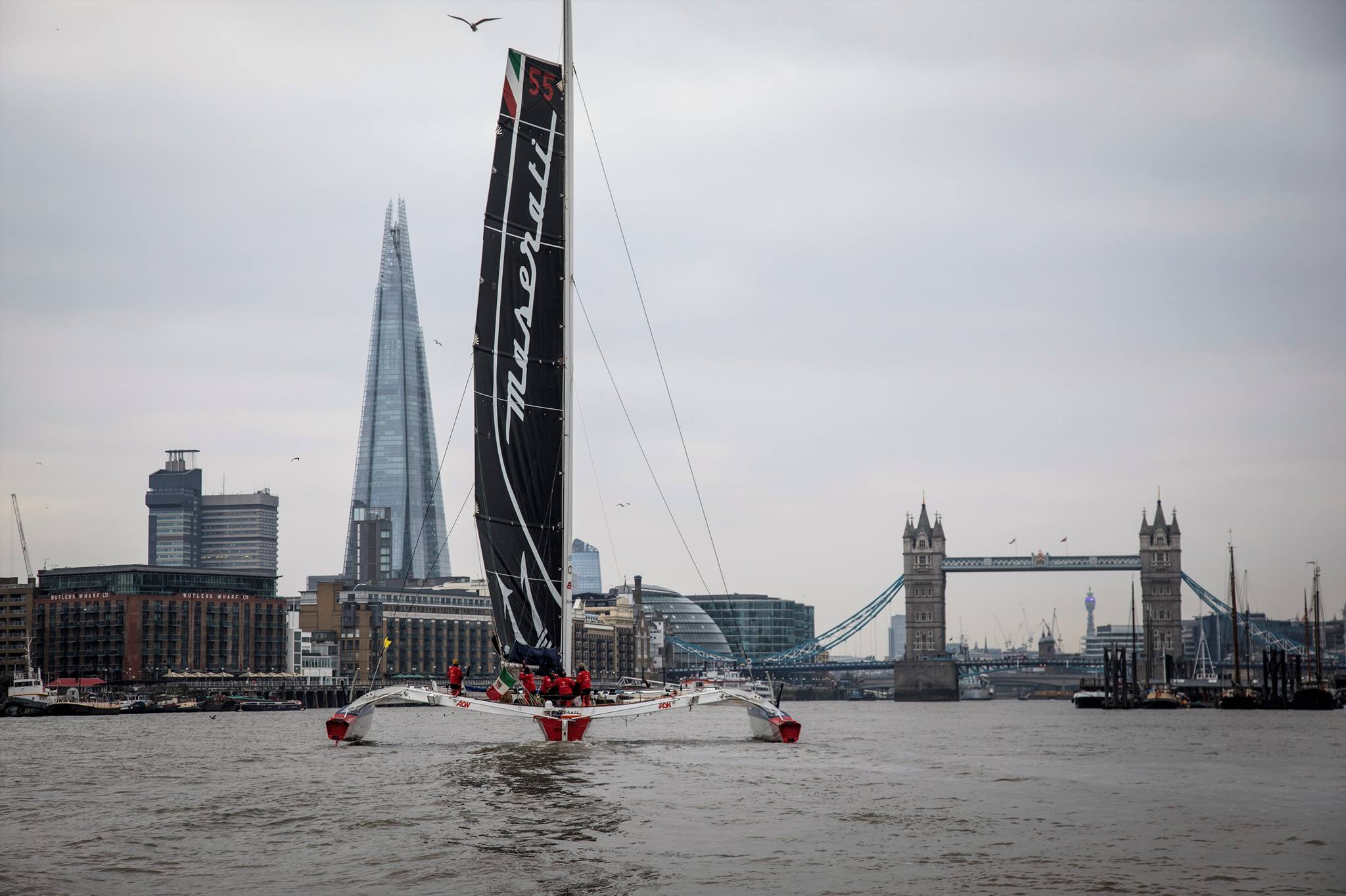 THE FABULOUS STORY OF THE CLIPPER ROUTE - IDEC SPORT