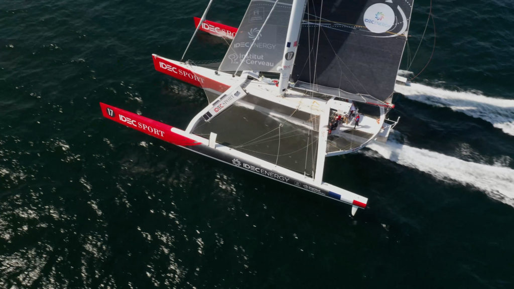 IDEC SPORT - Sailing - Racing - Basket - Football - Rugby - Parasport