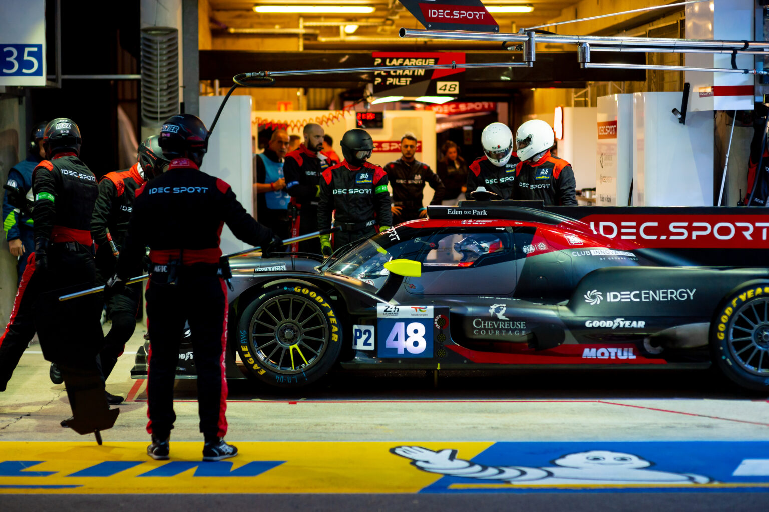 Les pilotes IDEC SPORT peaufinent leurs repères sur le circuit des 24 ...