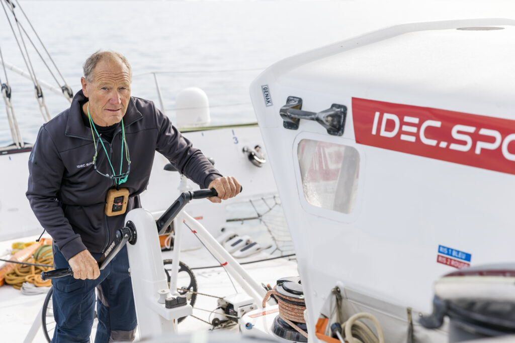 Joyon, entre incertitude et agacement - IDEC SPORT